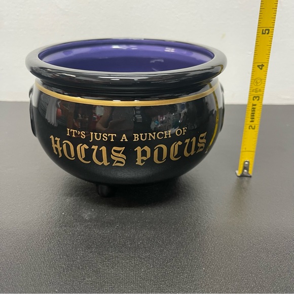 Disney | Holiday | Brand New Disney Hocus Pocus Cauldron | Poshmark